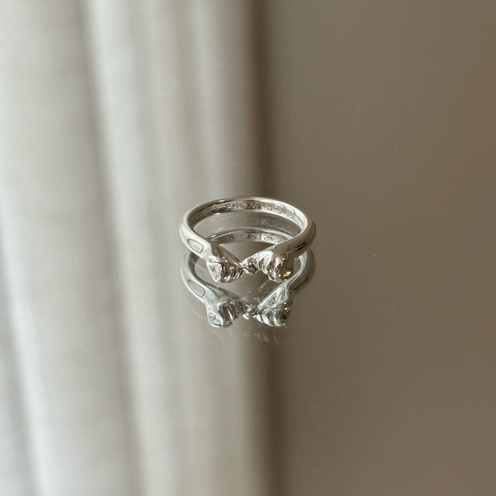 Pinky Promises | Ontdek onze pinkringen en maak een pinky promise